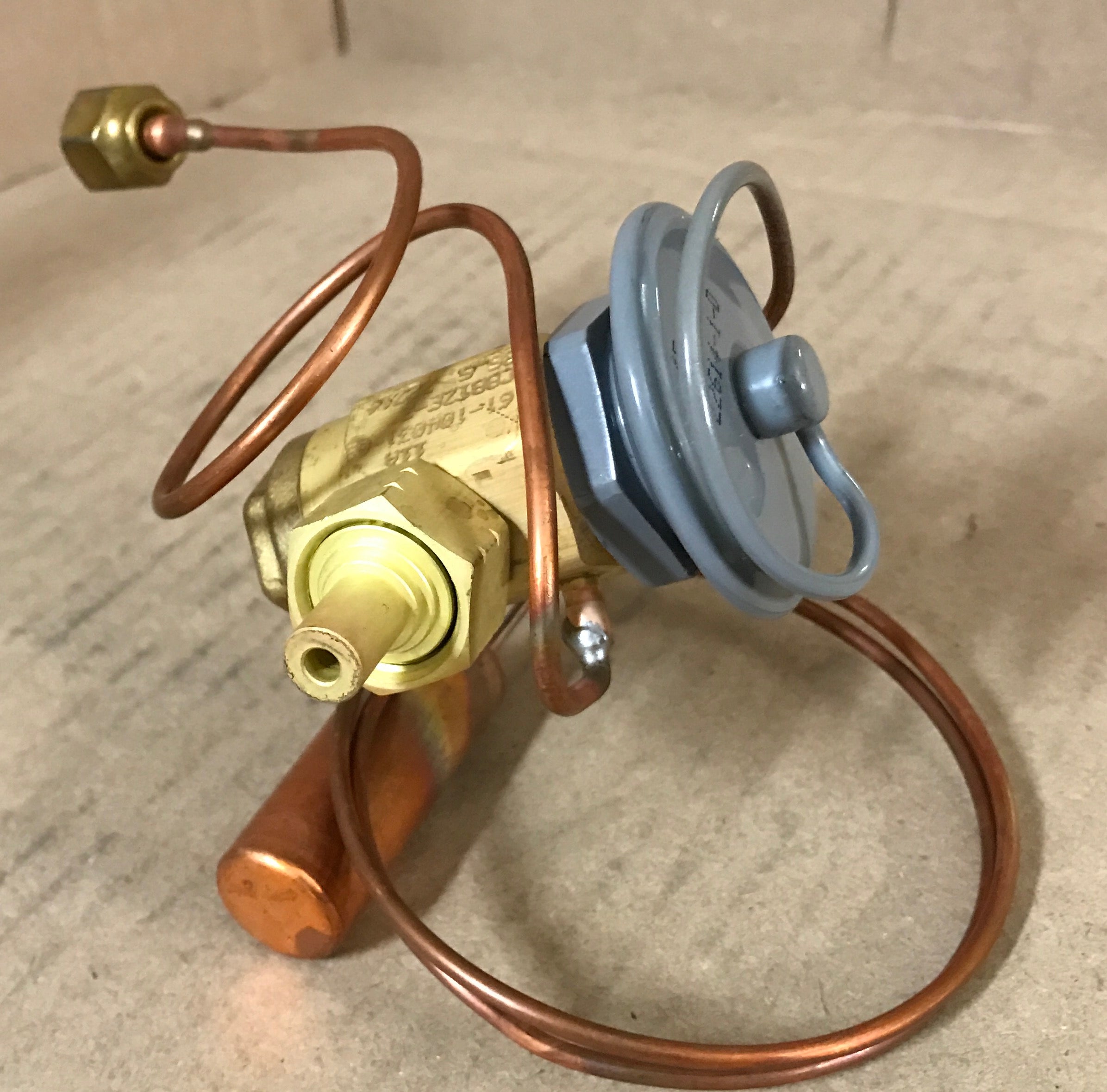 3 TON ADJUSTABLE EXTERNAL THERMAL EXPANSION VALVE/W 1/4"SAE EXTERNAL B ...