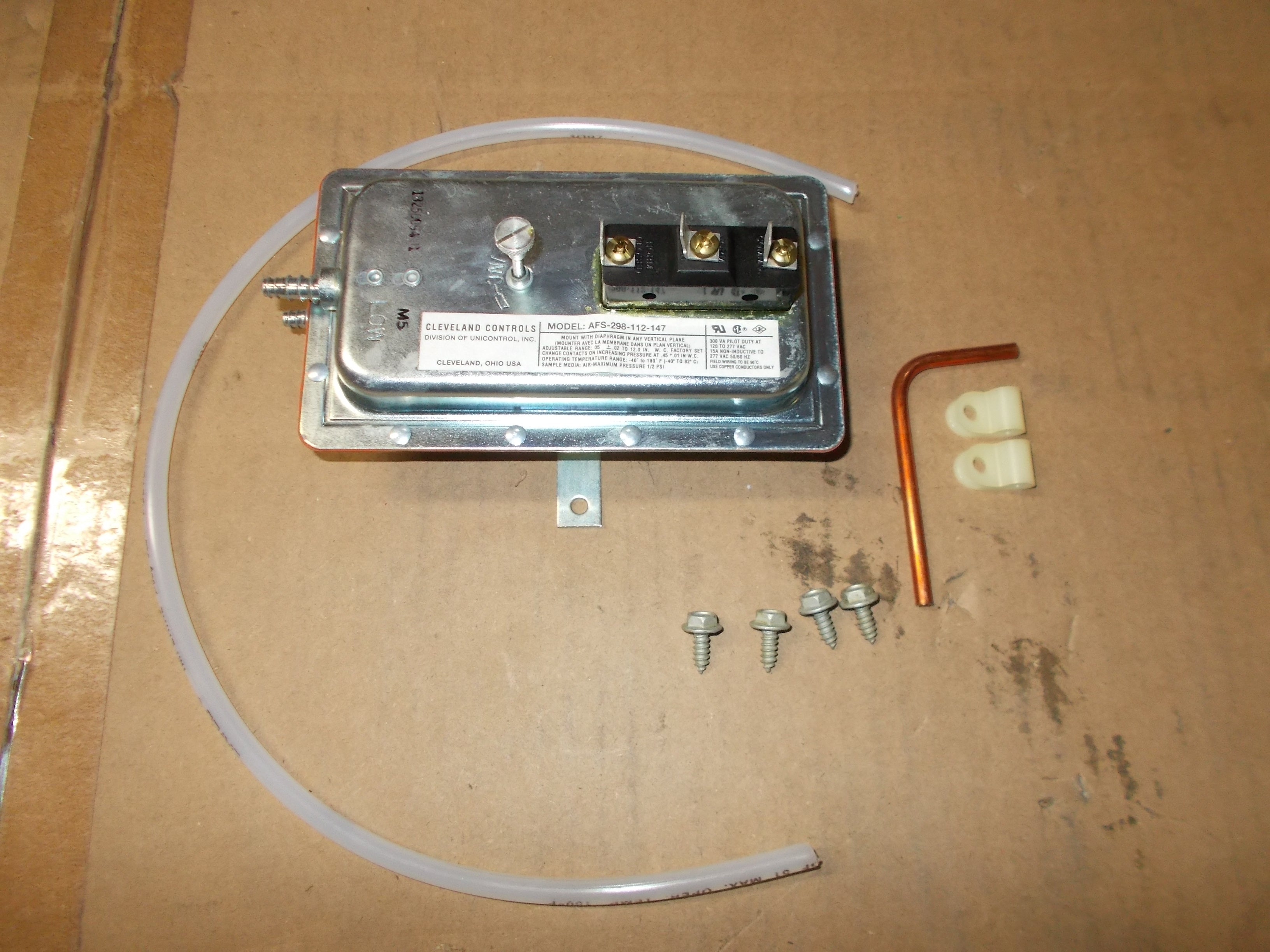 Fan Fail Switch – Surplus City