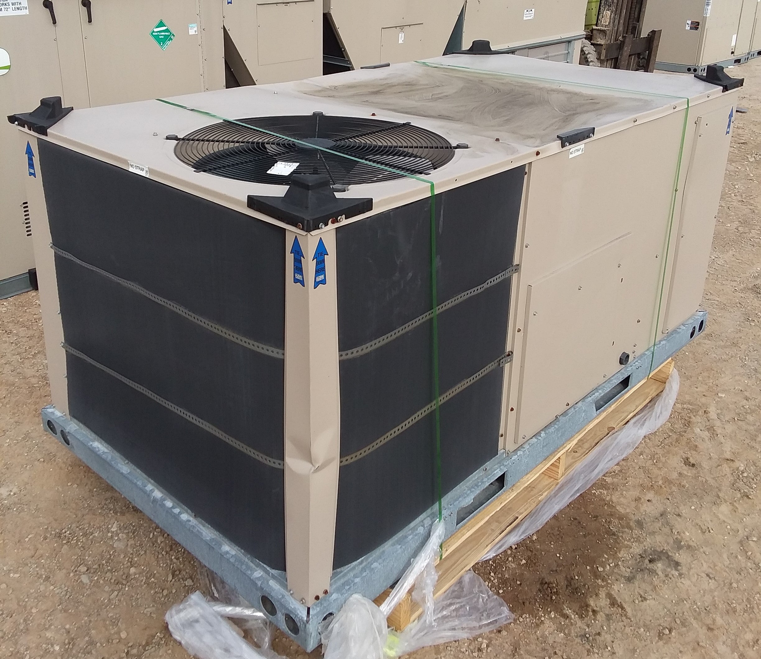 3 TON CONVERTIBLE ROOFTOP ELEC/ELEC PACKAGE UNIT NO HEAT, 13 SEER 208 ...