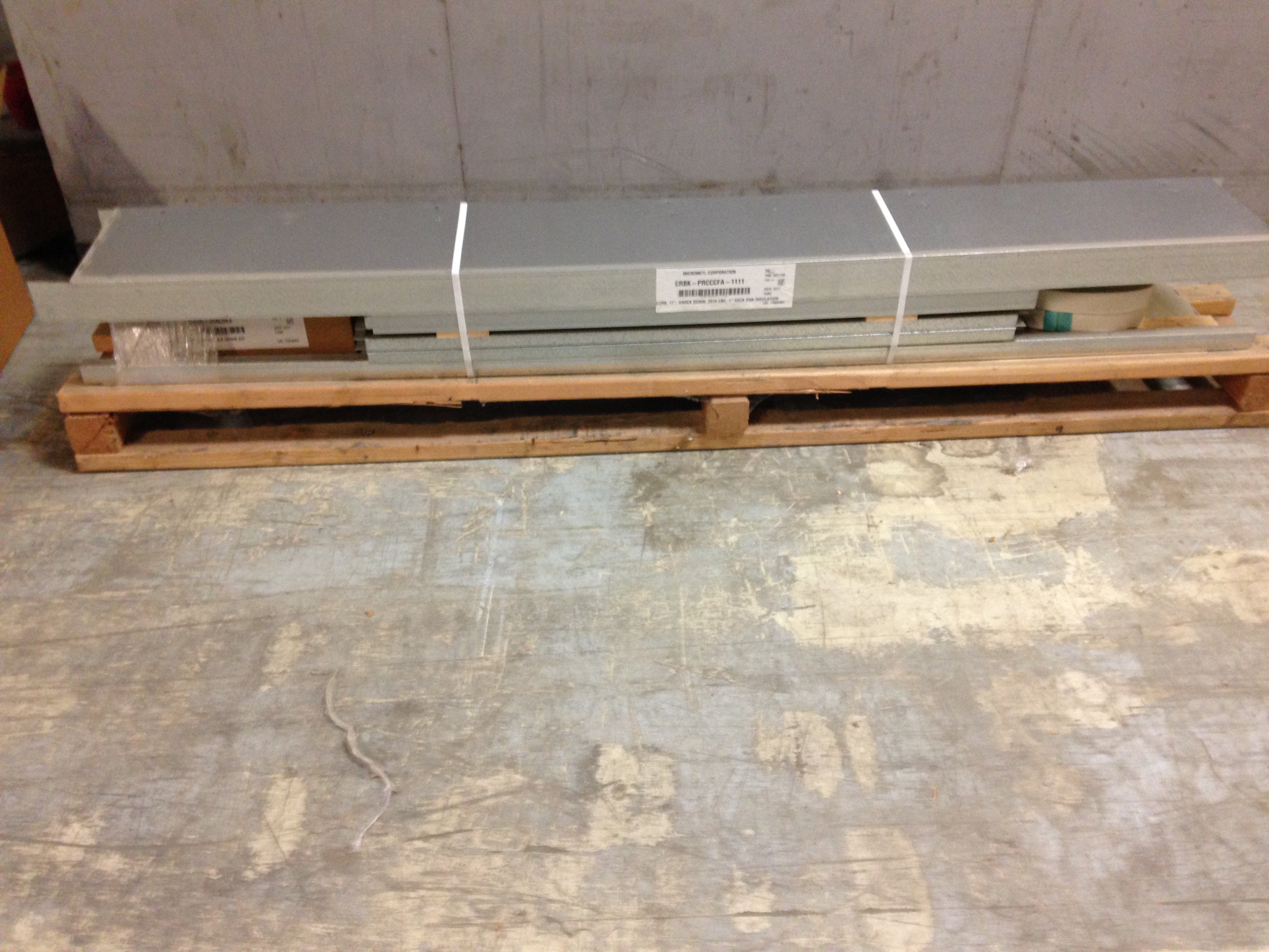 11" ROOF CURB, KNOCK DOWN, 2016 CBC, 1" DECK PAN INSULATION – Surplus ...