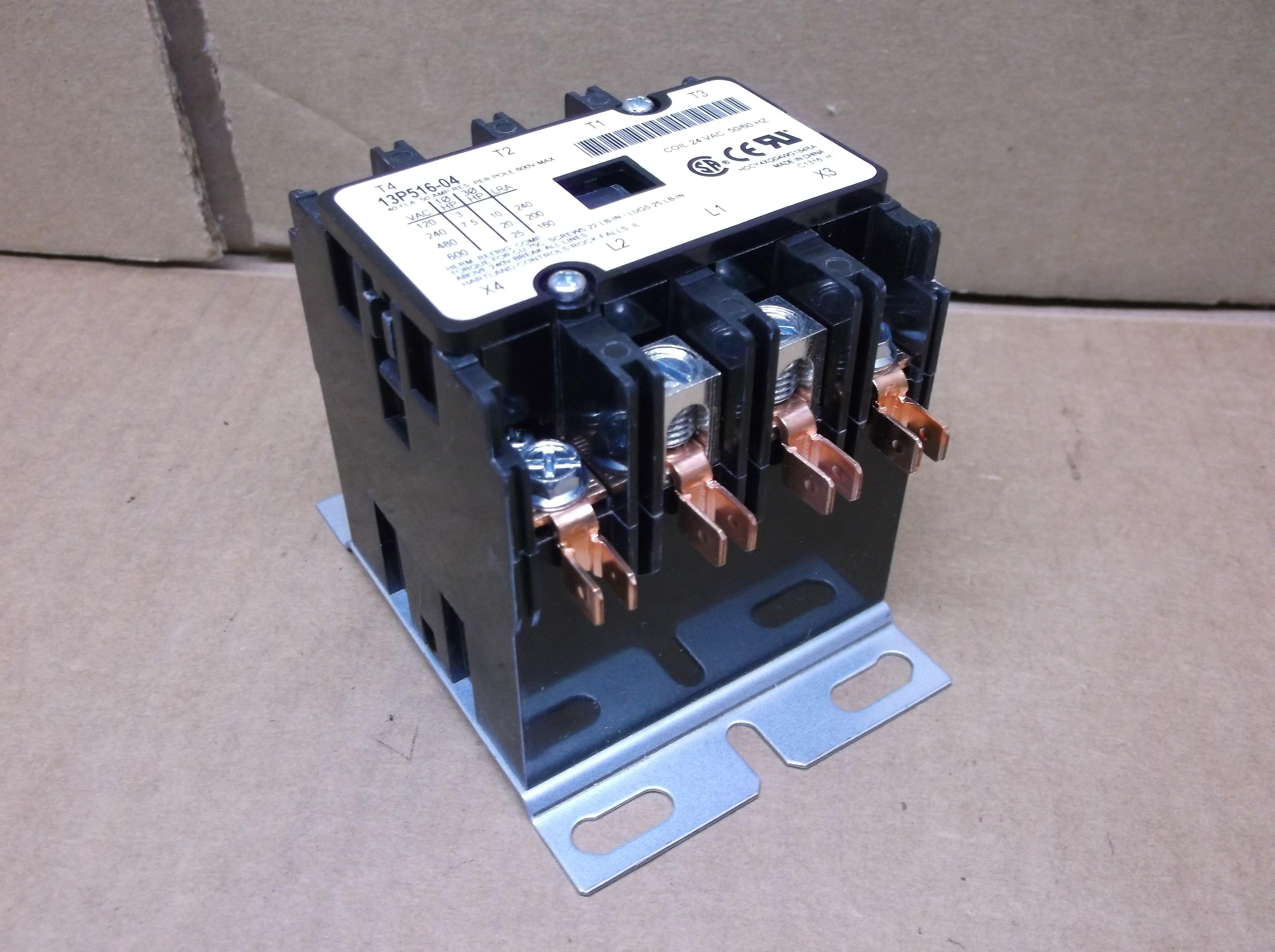 4 POLE 40 AMP CONTACTOR, COIL:24VAC, HERTZ:50/60, 600V MAX – Surplus ...