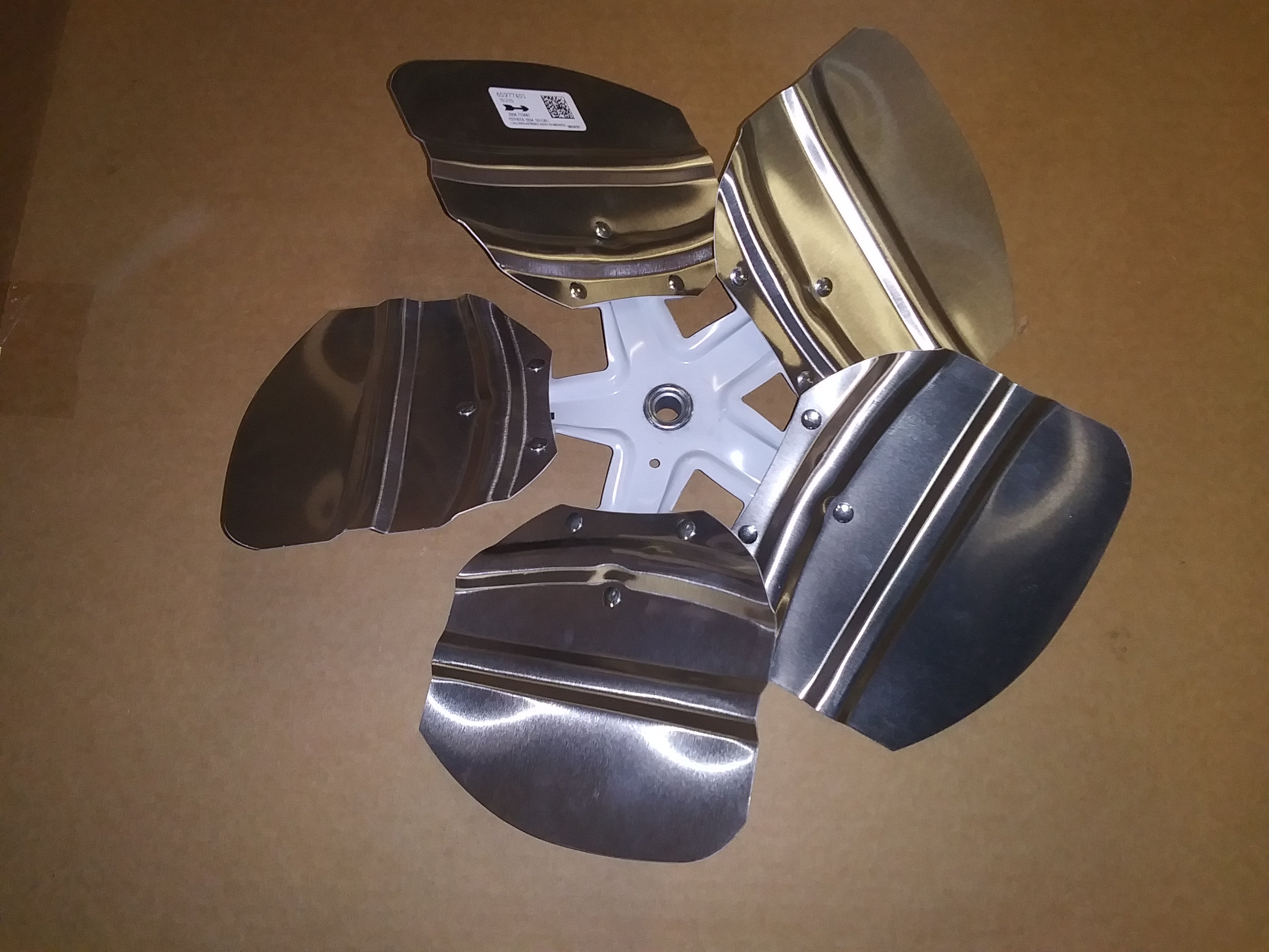 16 Fan Blade 5 Blade – Surplus City Liquidators