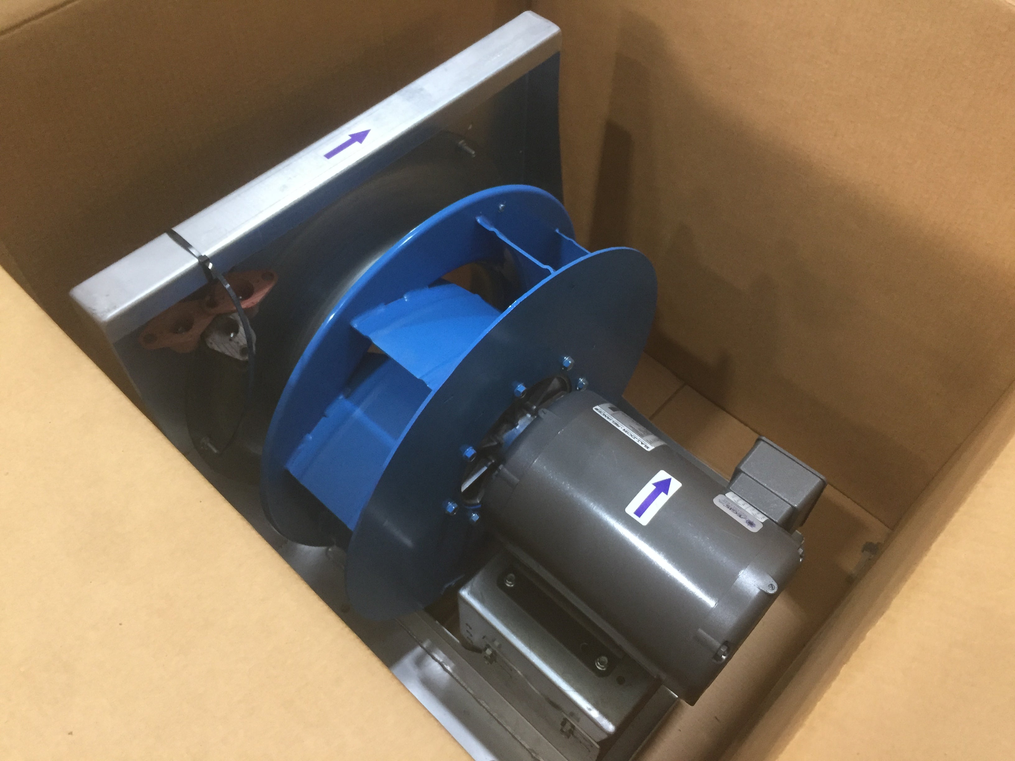 18" Single Inlet Direct Drive Plenum Fan with 3HP 208-230/460 Volt Mot ...