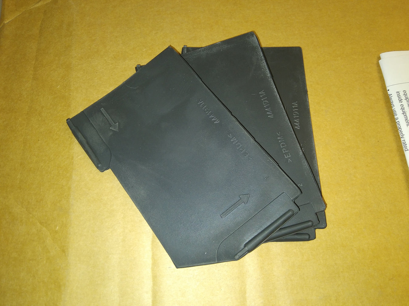 PHASE BARRIER KIT FOR M/P STYLE CIRCUIT BREAKERS – Surplus City