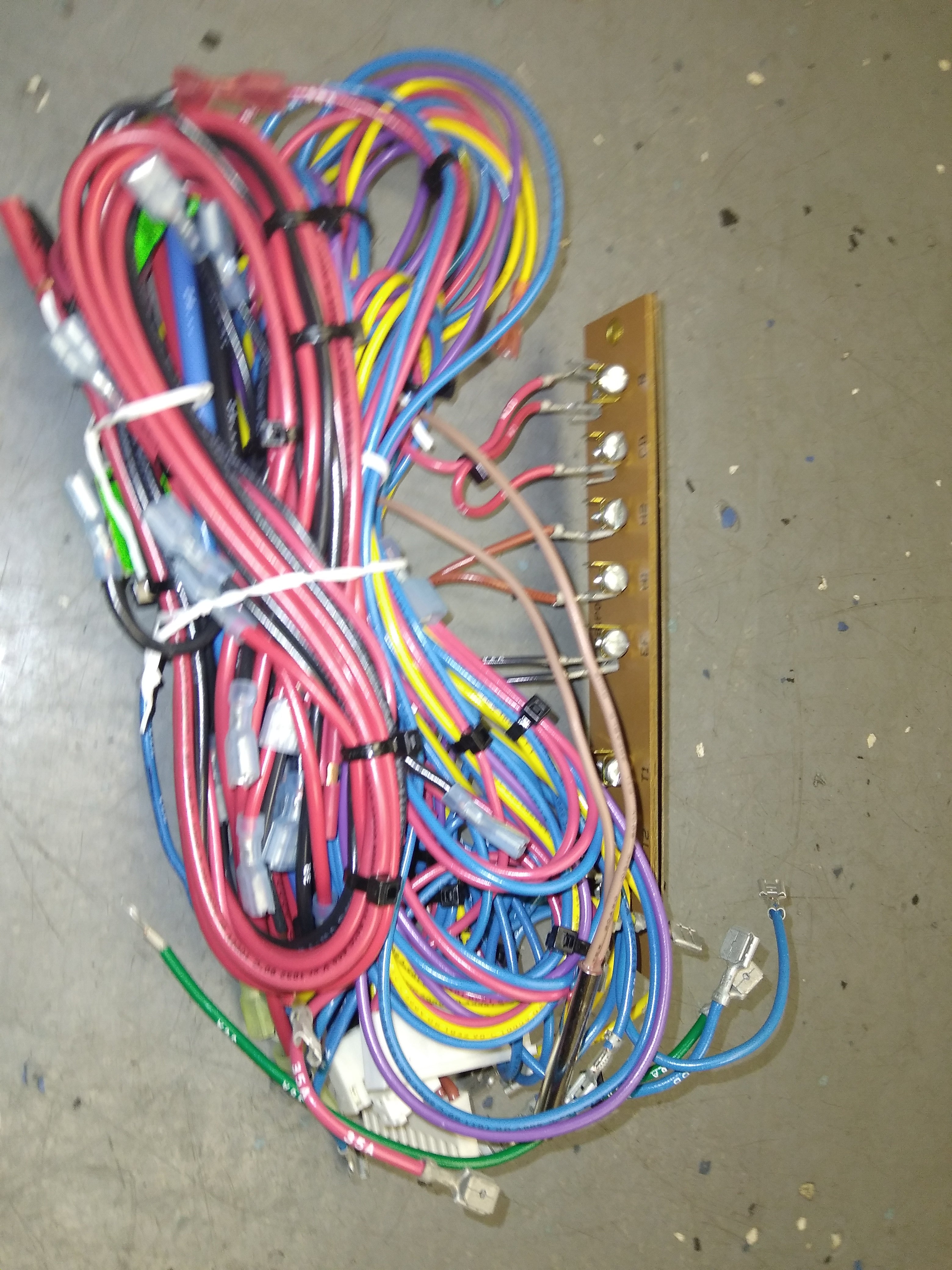 WIRING HARNESS RELIATEL CONTROLS FOR TRANE VOYAGER SERIES PACKAGE UNIT ...