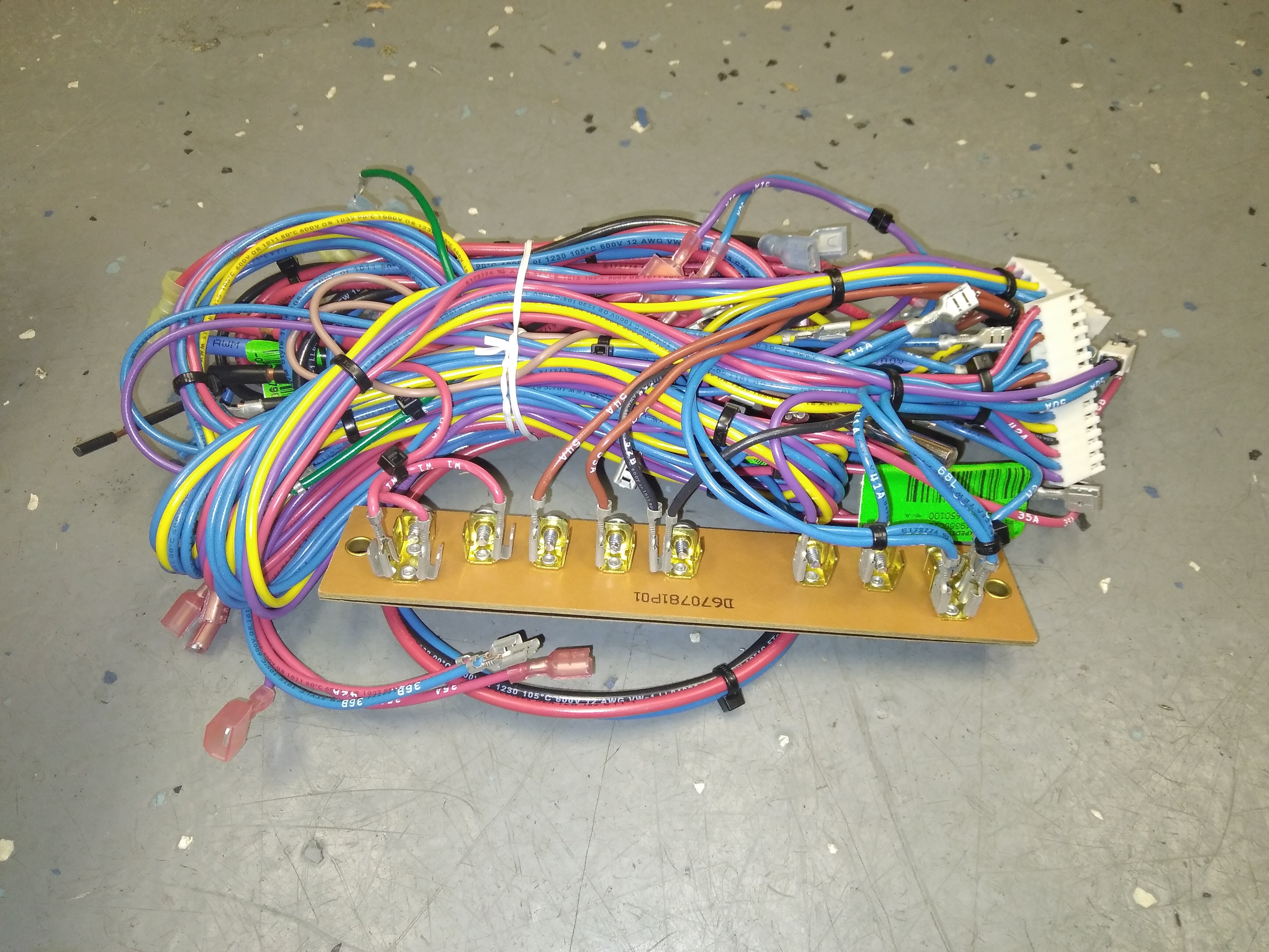 Wiring Harness Reliatel Controls for Trane Voyager Series Package Unit ...
