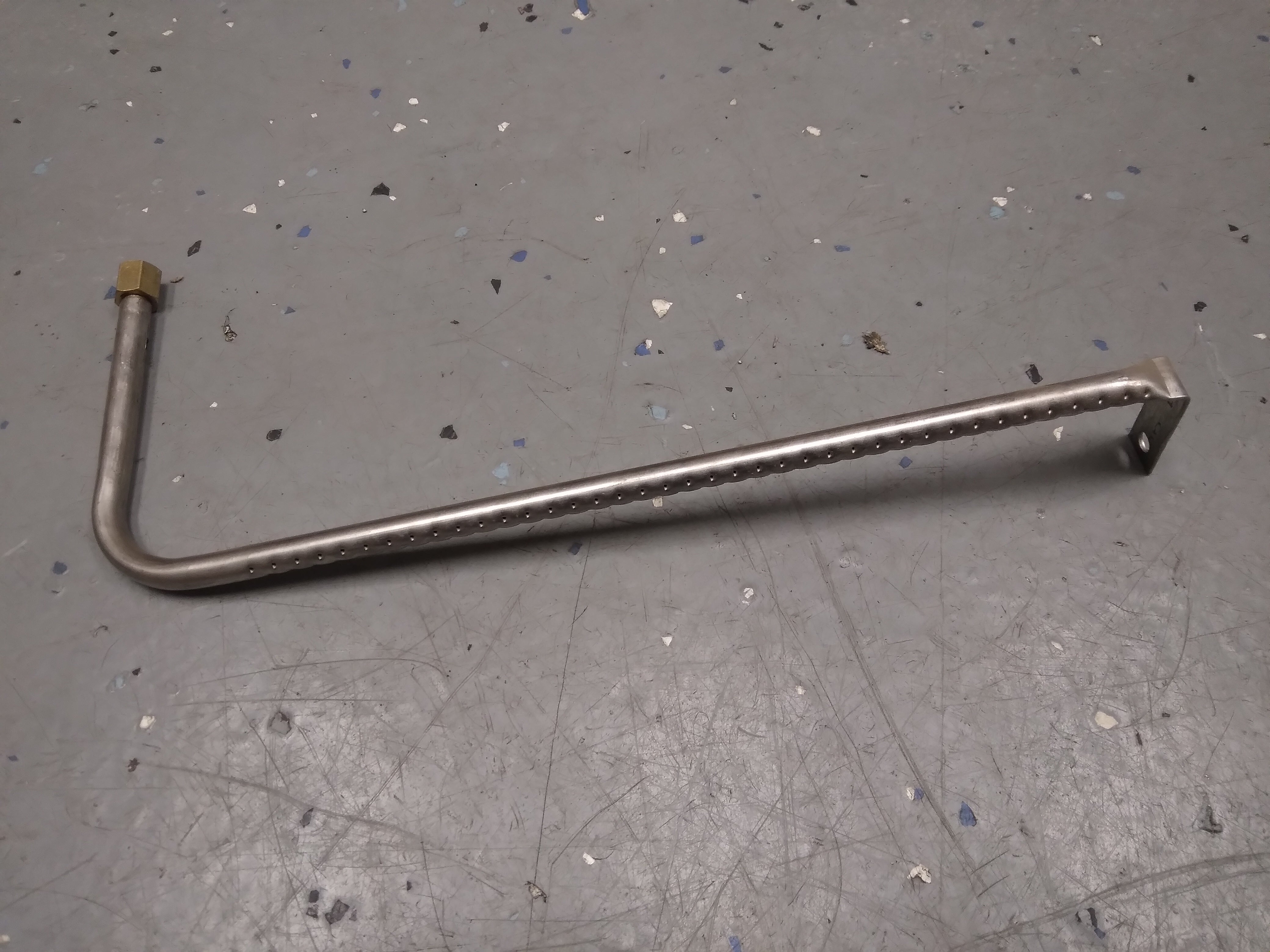 CROSSOVER TUBE PILOT ORIFICE ASSEMBLY .56"OD – Surplus City