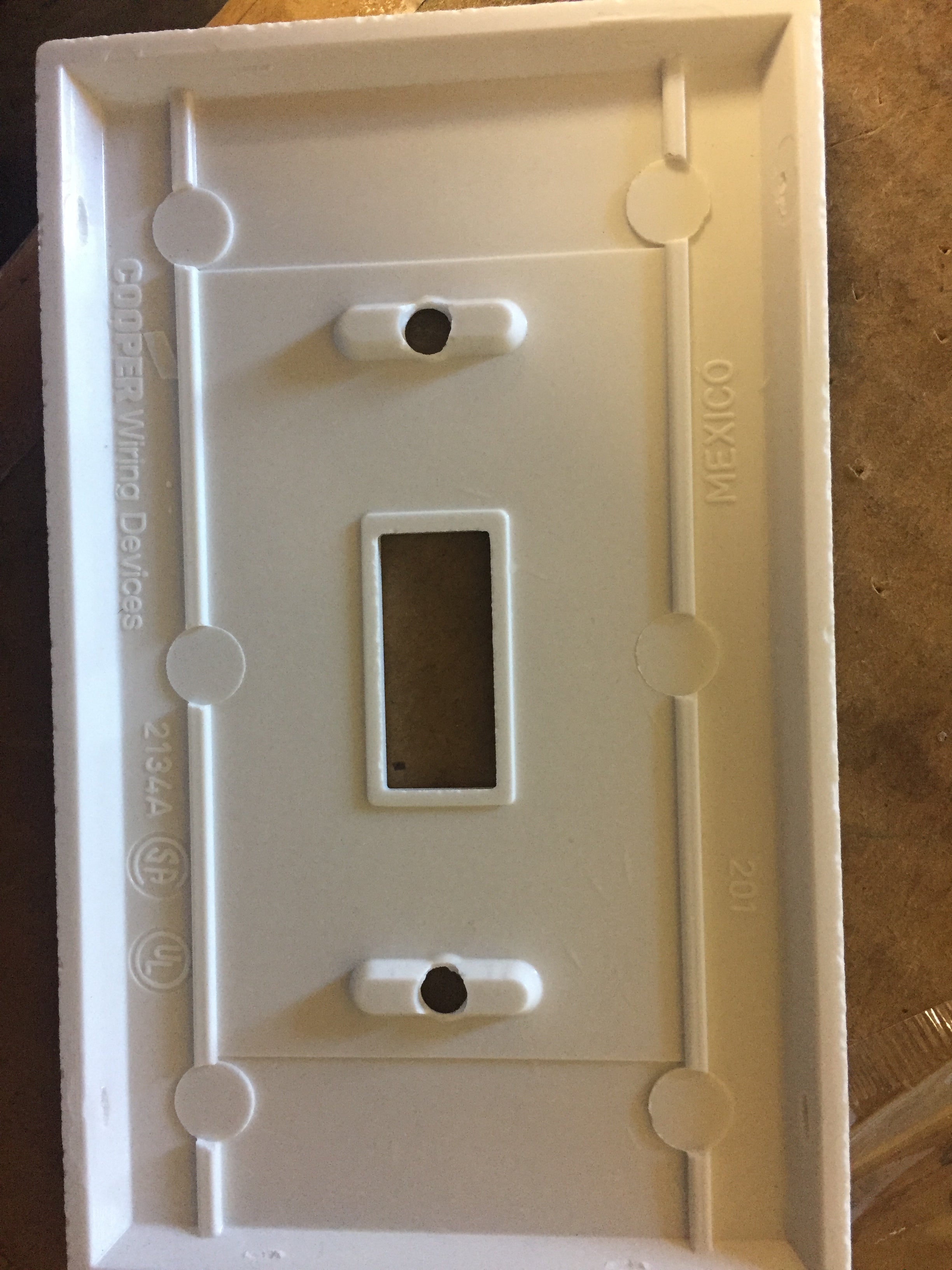 Standard Wall Plate, White – Surplus City Liquidators