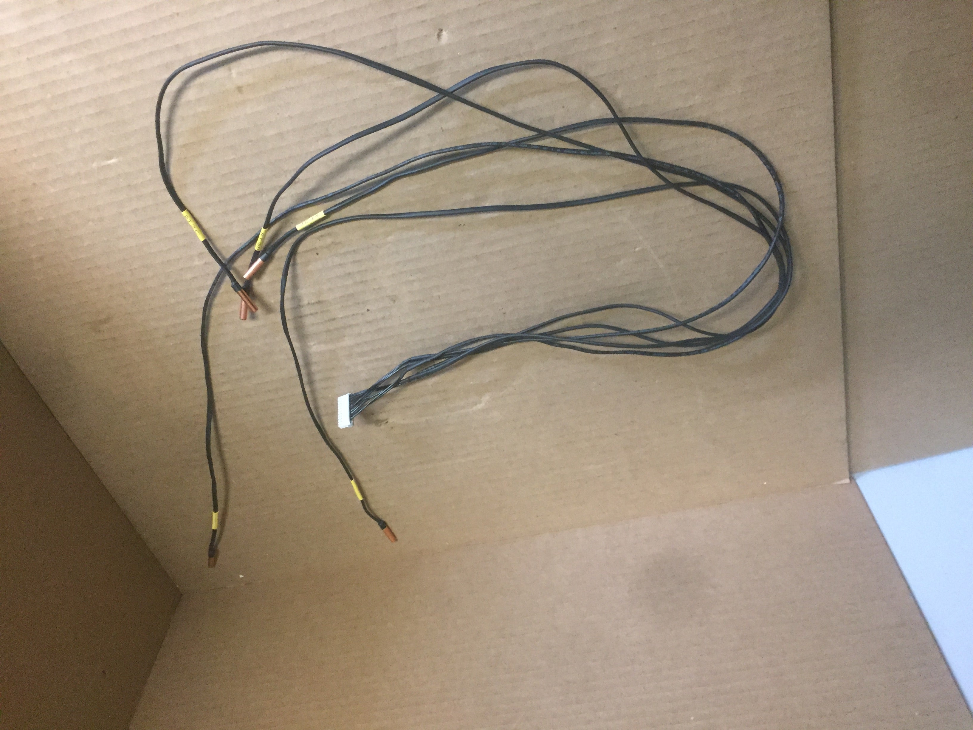 TRANE 39004100007 VAPOR TUBE ASSEMBLY SENSOR 209171 – Surplus City