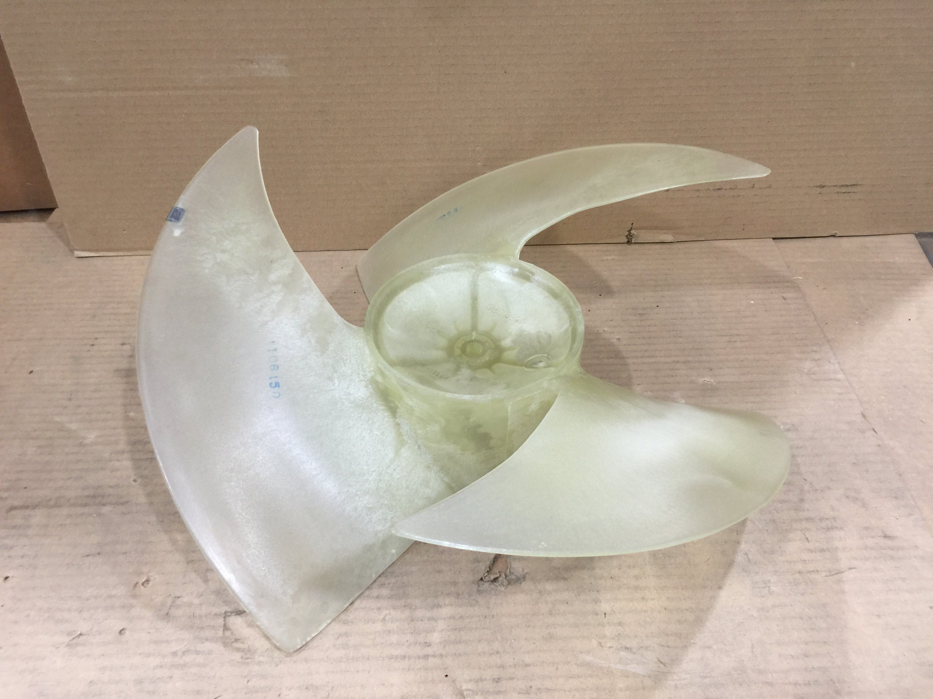 18 Axial Flow 3 Blade Fan; Plastic – Surplus City