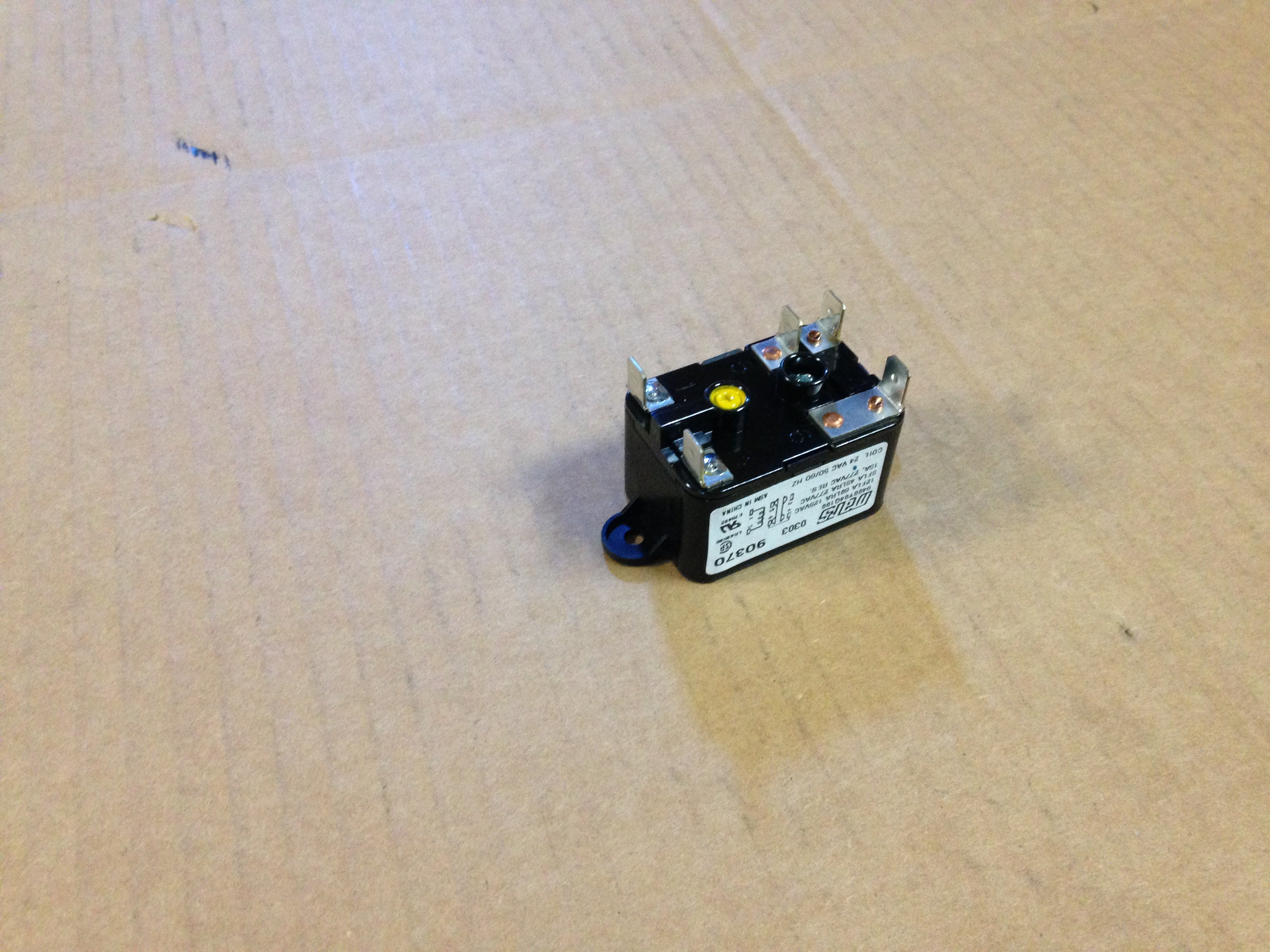 SPDT Switching Relay, 24V Coil, 50-60Hz – Surplus City Liquidators