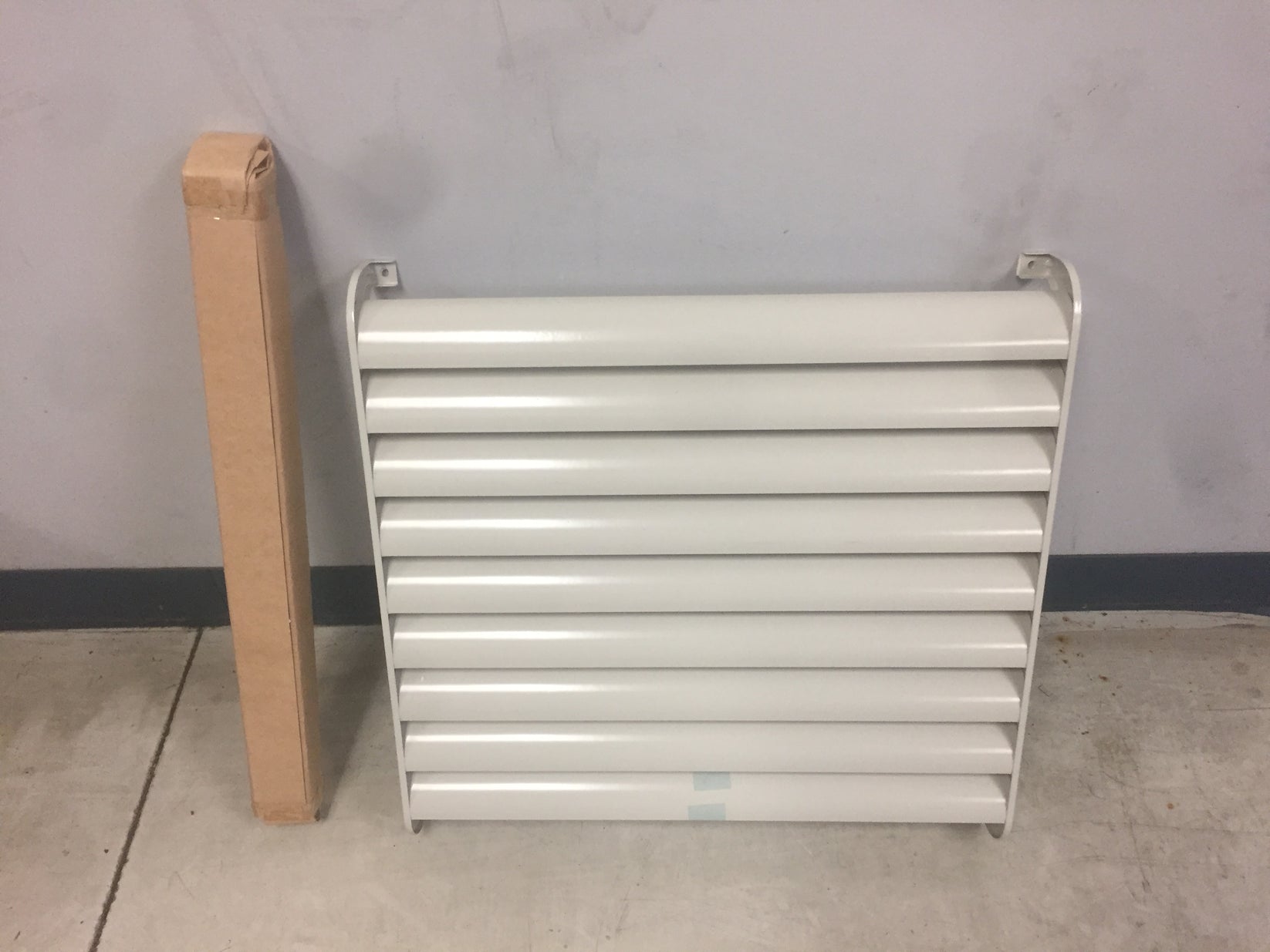 MITSUBISHI AIR OUTLET GUIDE – Surplus City