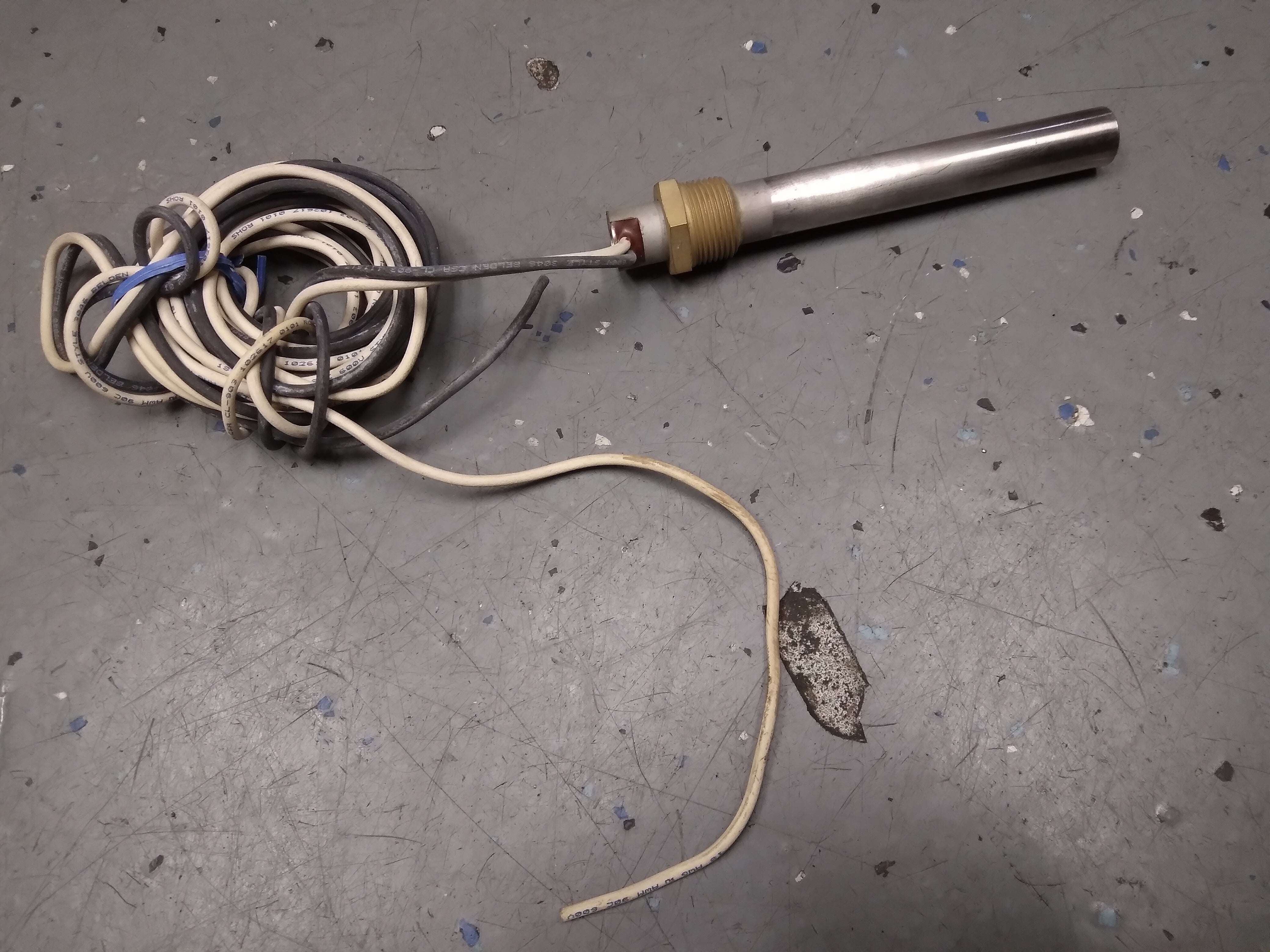 CRANKCASE HEATER 220V 600W – Surplus City Liquidators