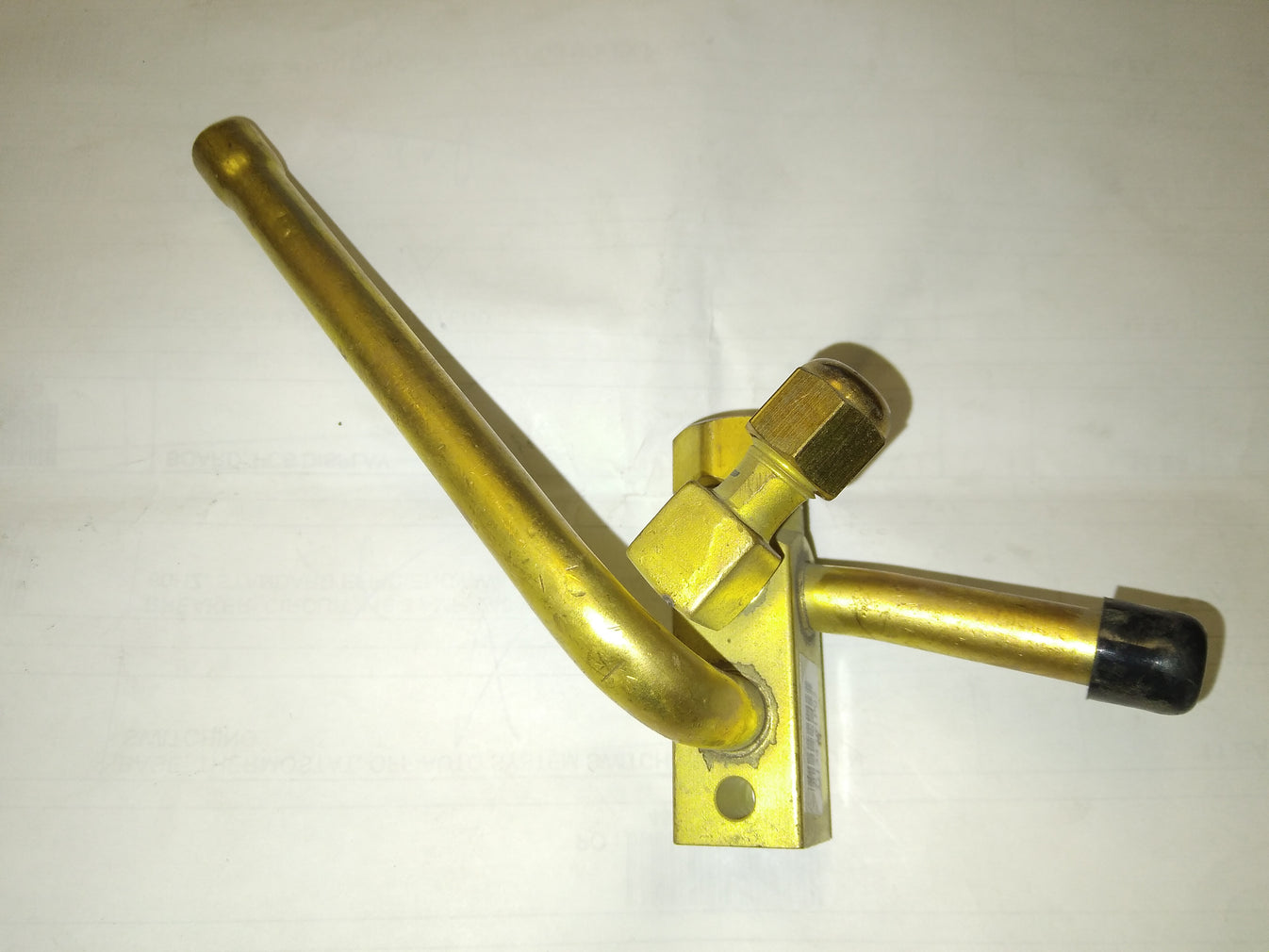 3/8" ODF " LIQUID LINE SERVICE VALVE WITH 1/4" SAE ACCESS PORT ...