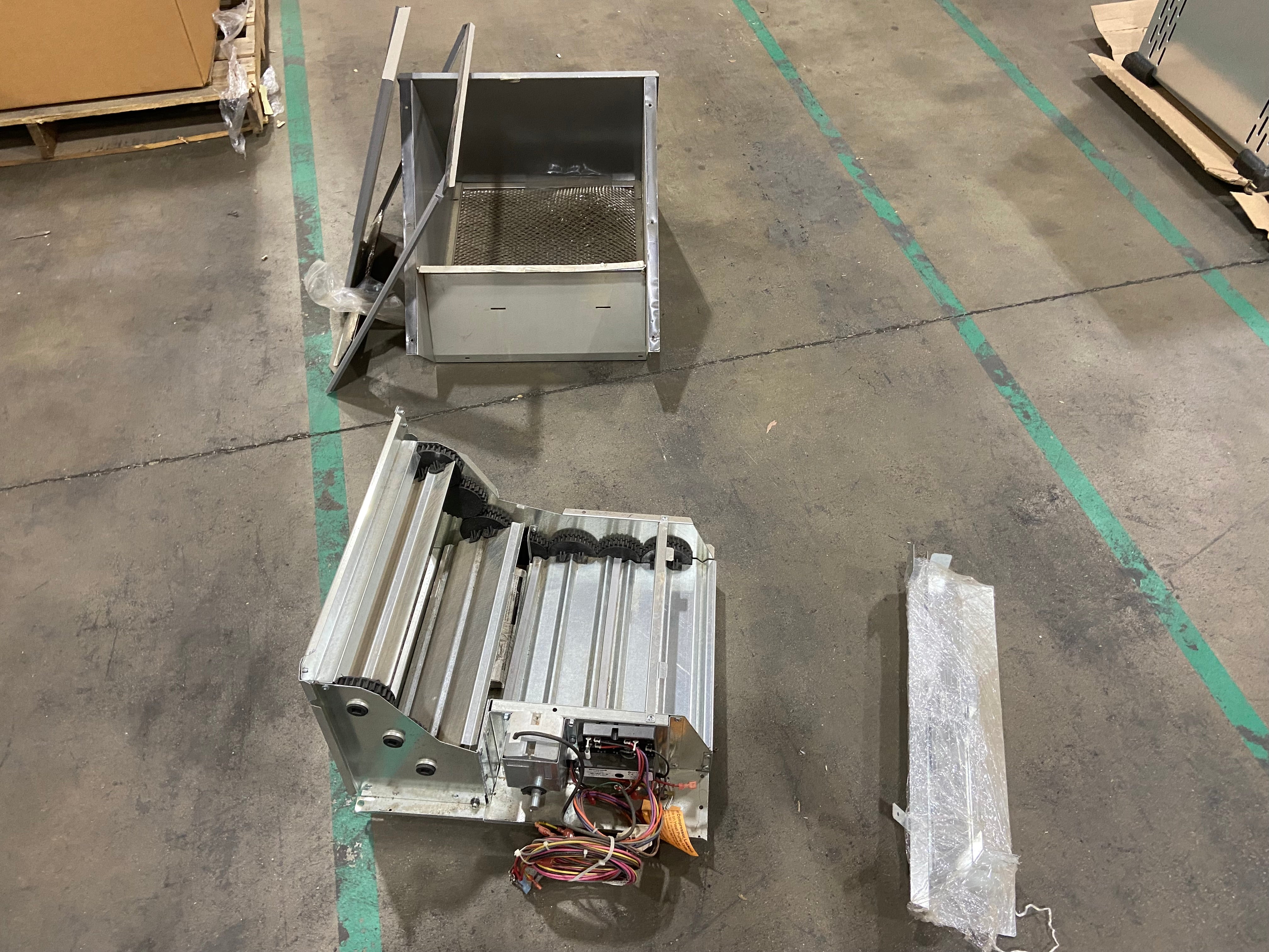 Vertical Economizer with Honeywell Controls – Surplus City