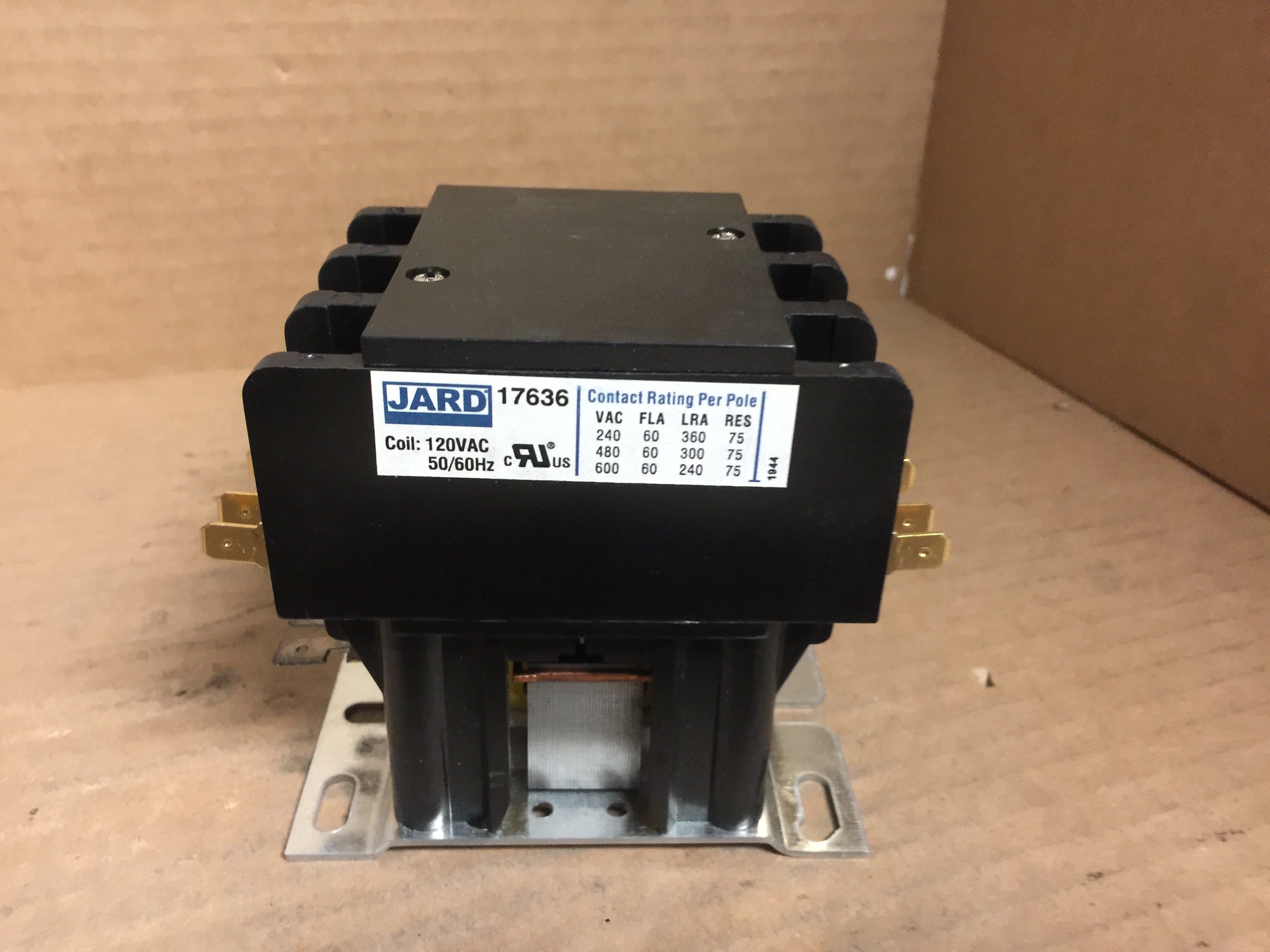 Definite Purpose Contactor w/Lugs 3P-60A-110/120V – Surplus City