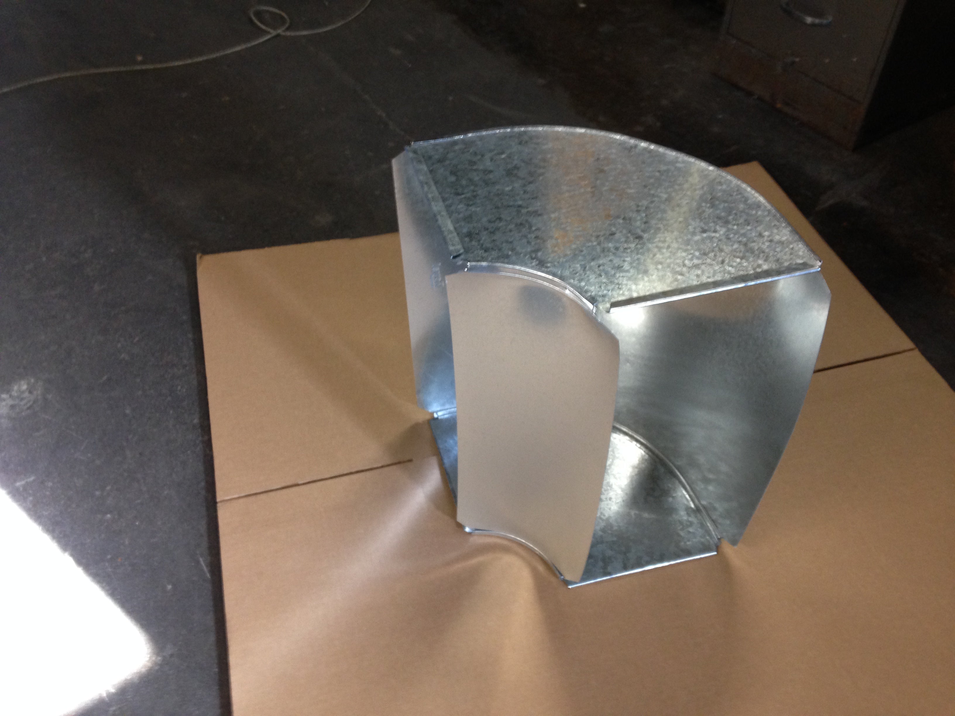 18" X 8" VERTICAL TRUNK 90 DEGREE ELBOW – Surplus City