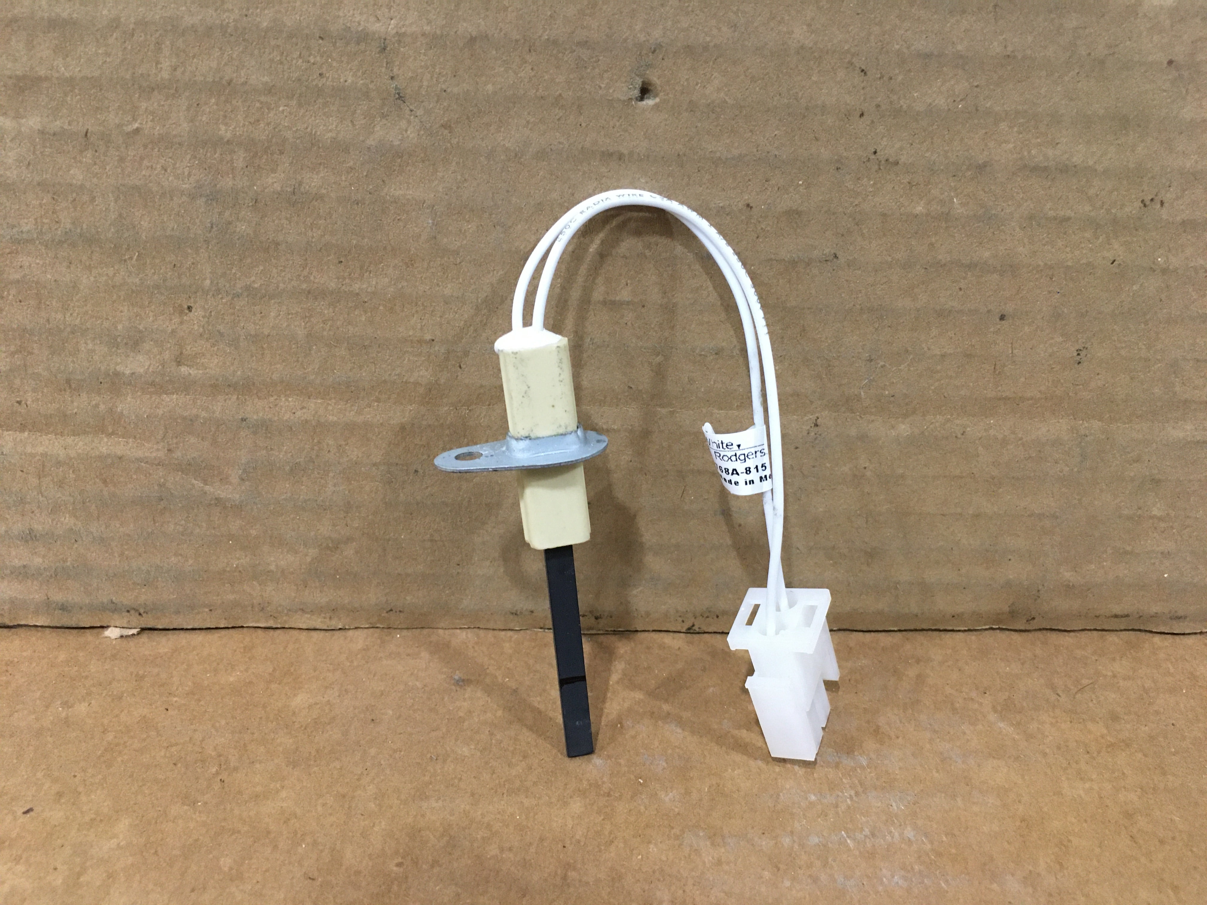 SILICON NITRIDE IGNITOR 80V 50/60HZ 92W – Surplus City Liquidators