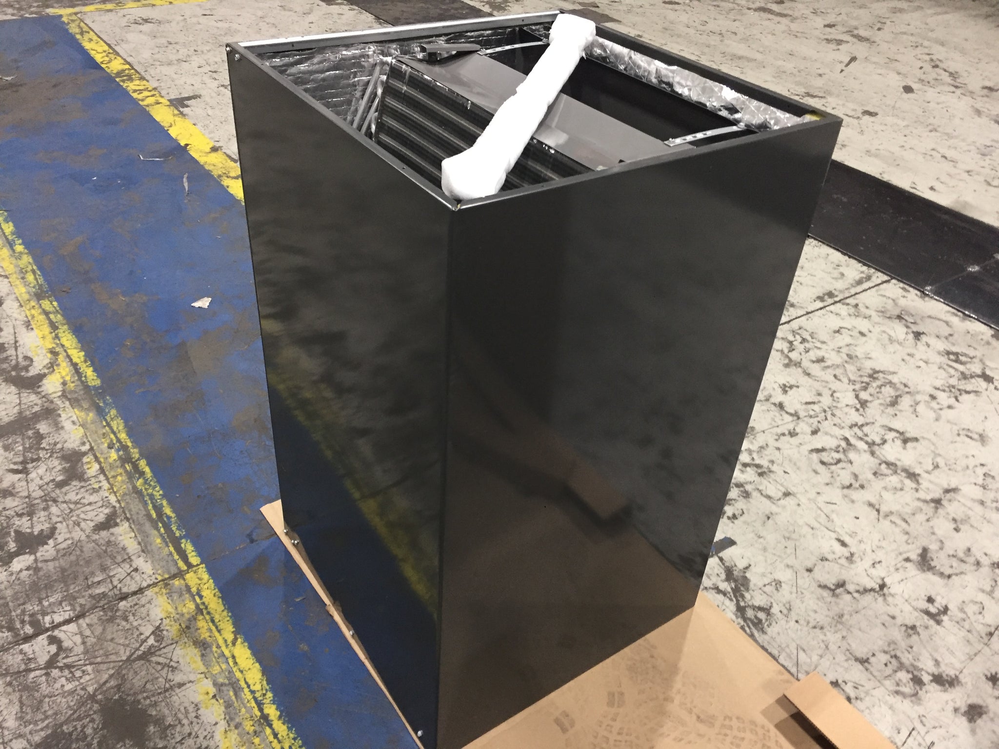 5 Ton Ac/HP Multi-Position Cased N" Coil; R-410A – Surplus City Liquidators