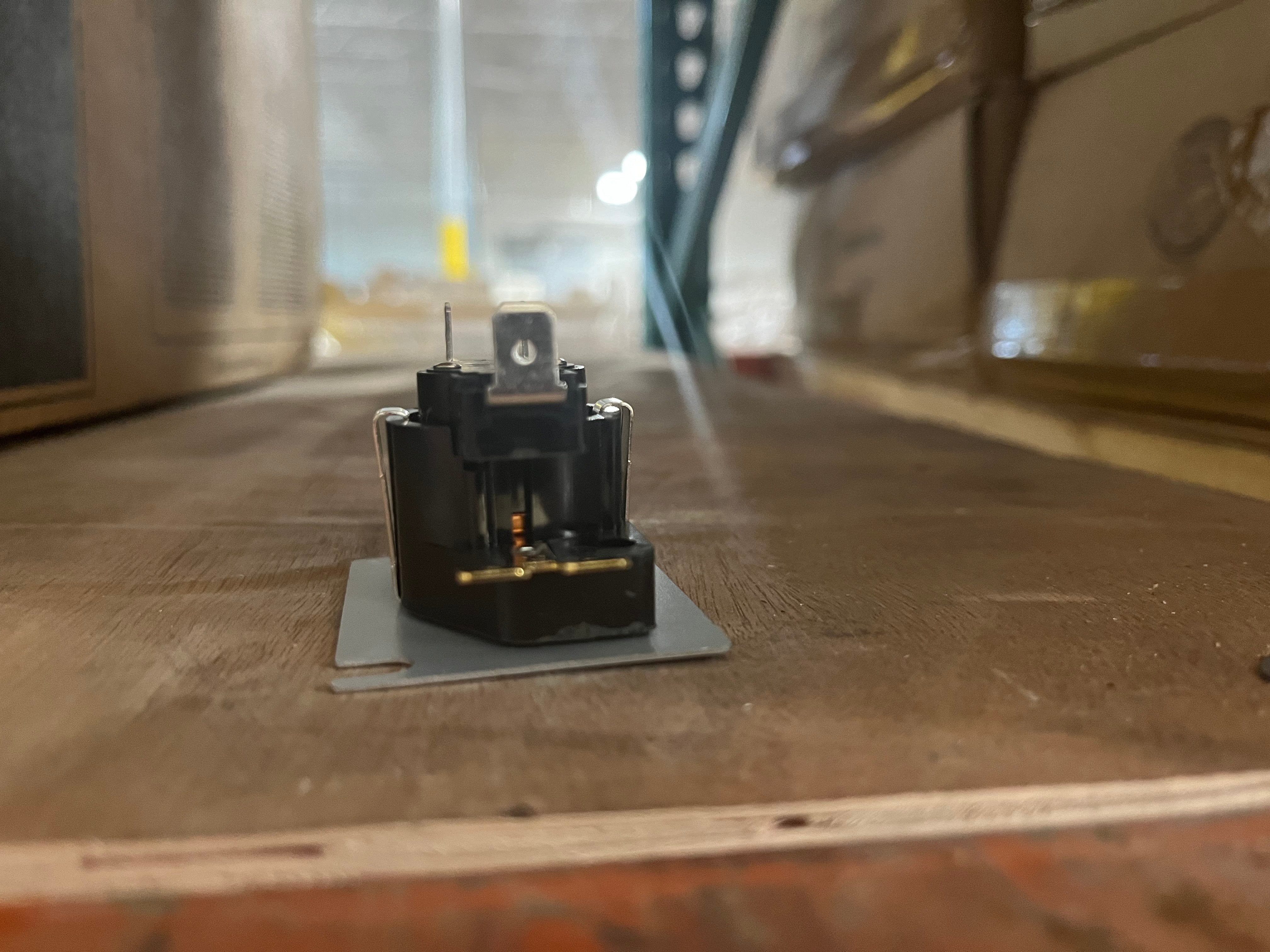 Series 332 24V 15A Time Delay Relay – Surplus City