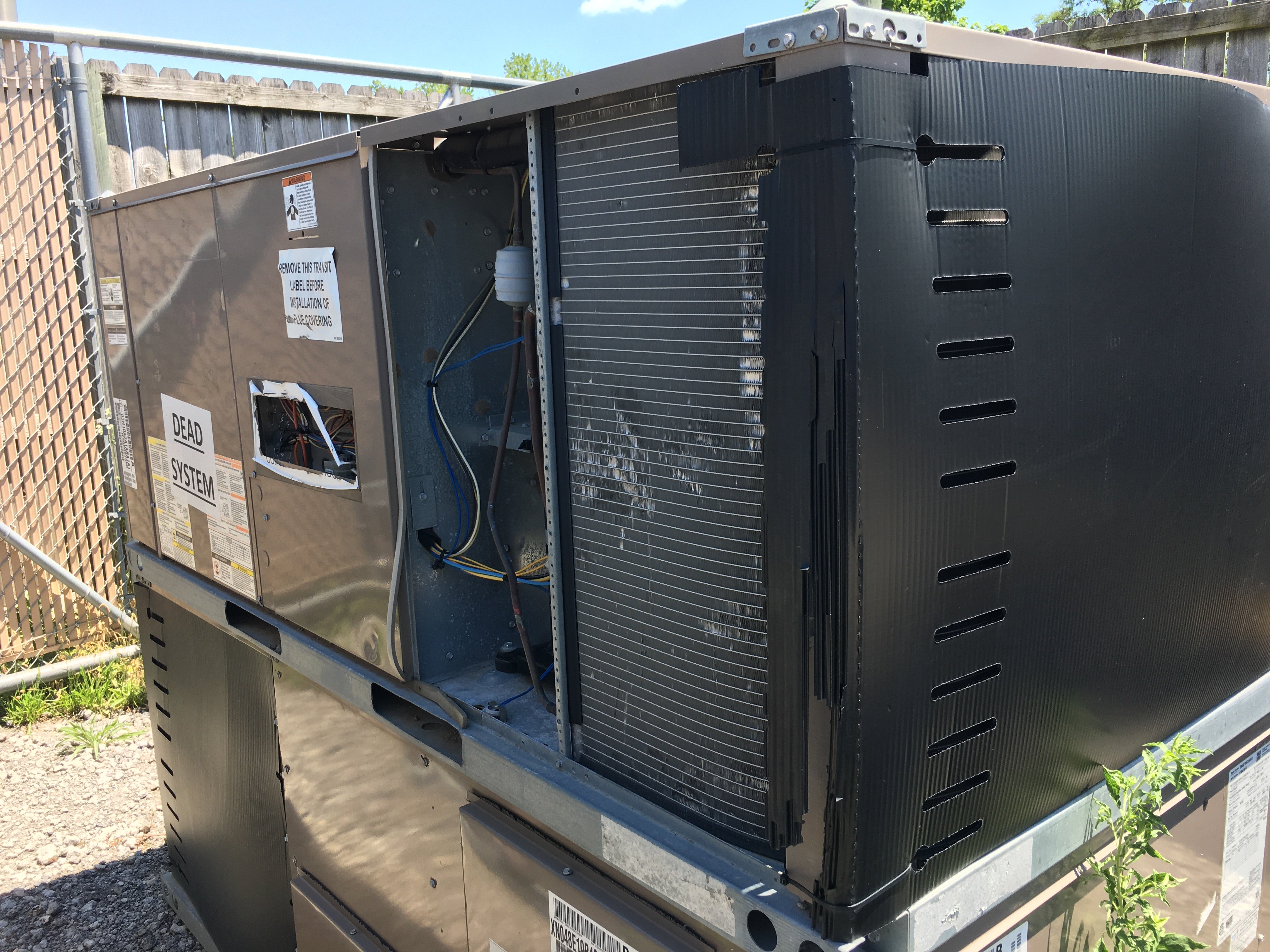 3 TON CONVERTIBLE NATURAL GAS/ELECTRIC PACKAGED UNIT, 14 SEER 81% 208 ...